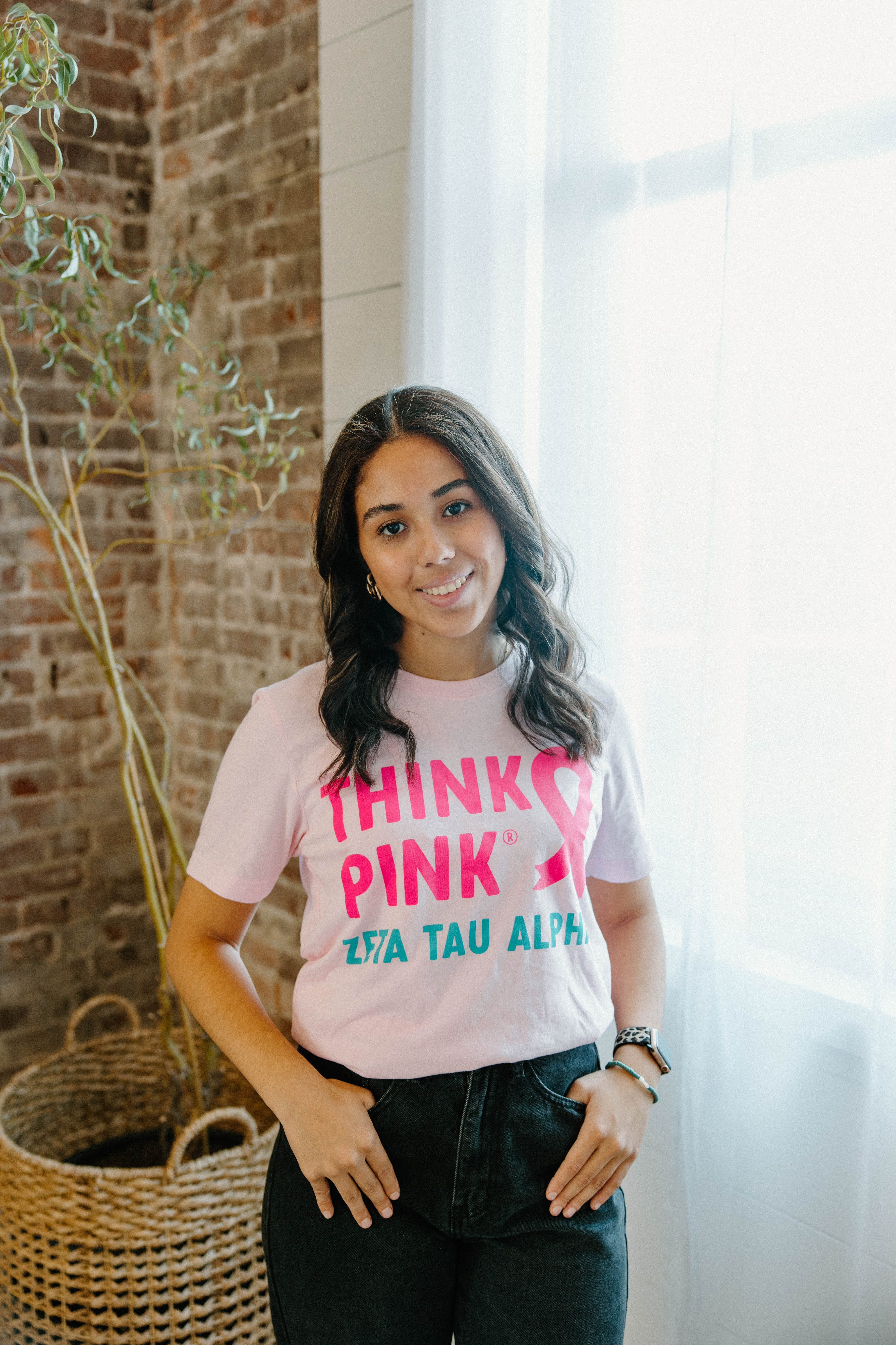 Zeta Tau Alpha Volunteer Think Pink® Tee – Crown & Co.