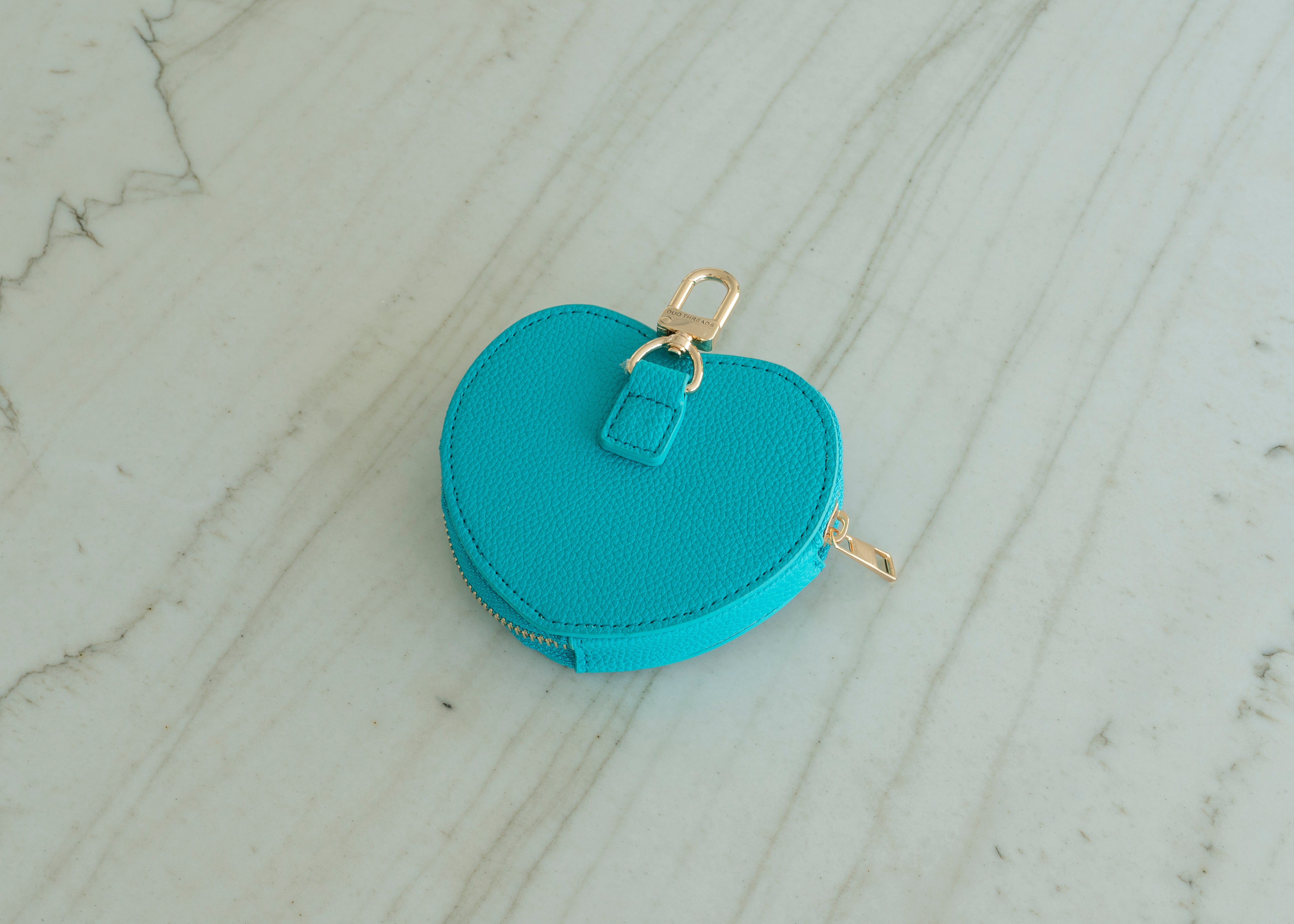 ZTA Heart Shaped Purse Attachment – Crown & Co.